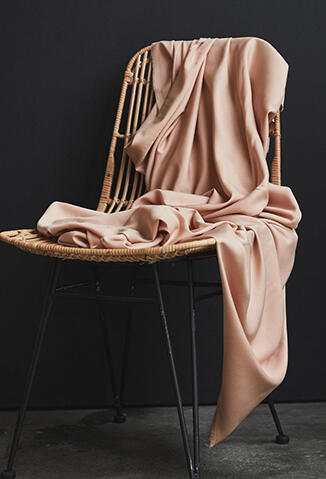 Viscose Twill. MIND THE MAKER. Pudder-Rosa. | Sypaian
