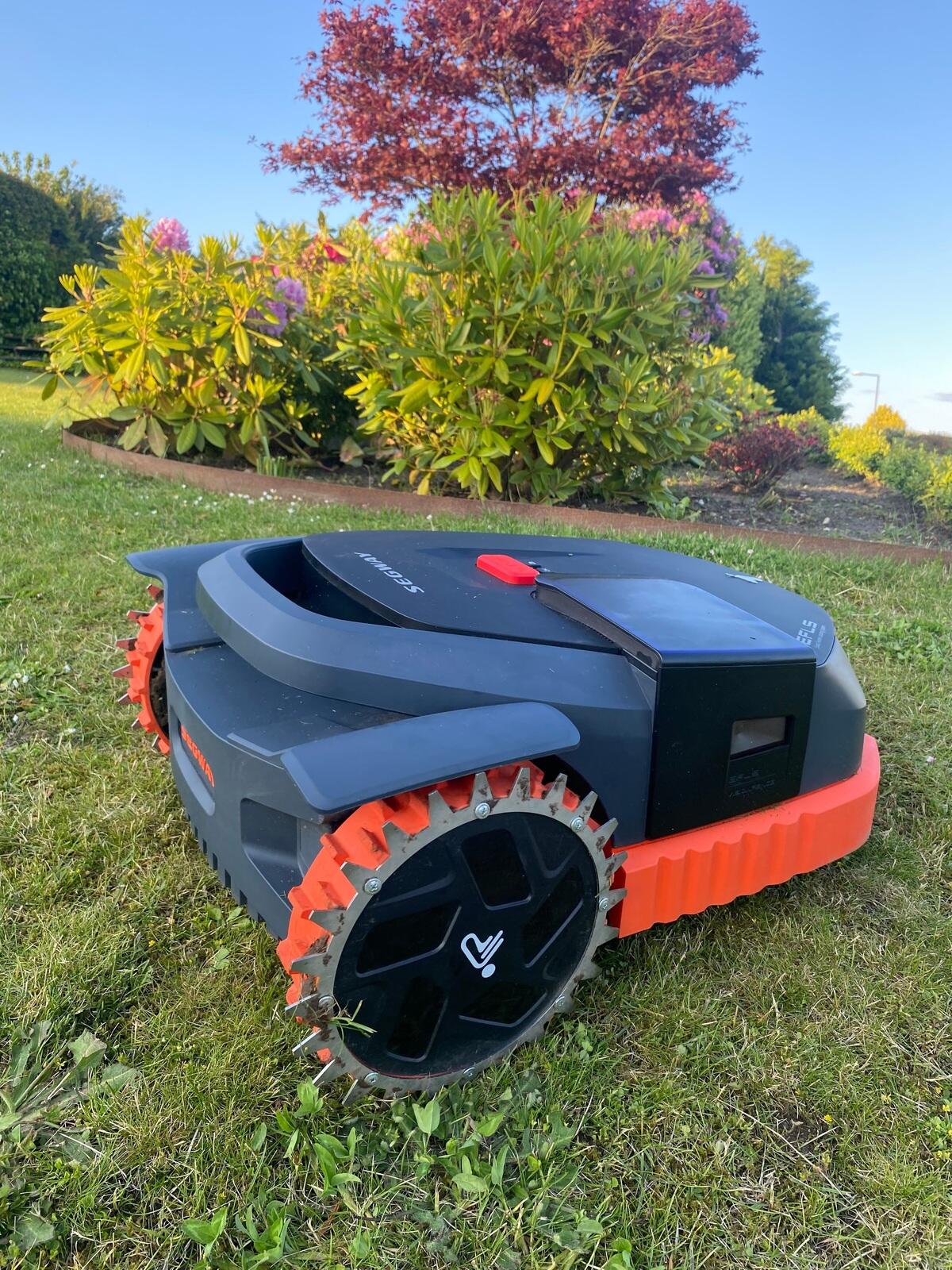 Segway Navimow X3 spikes | Metalhaven
