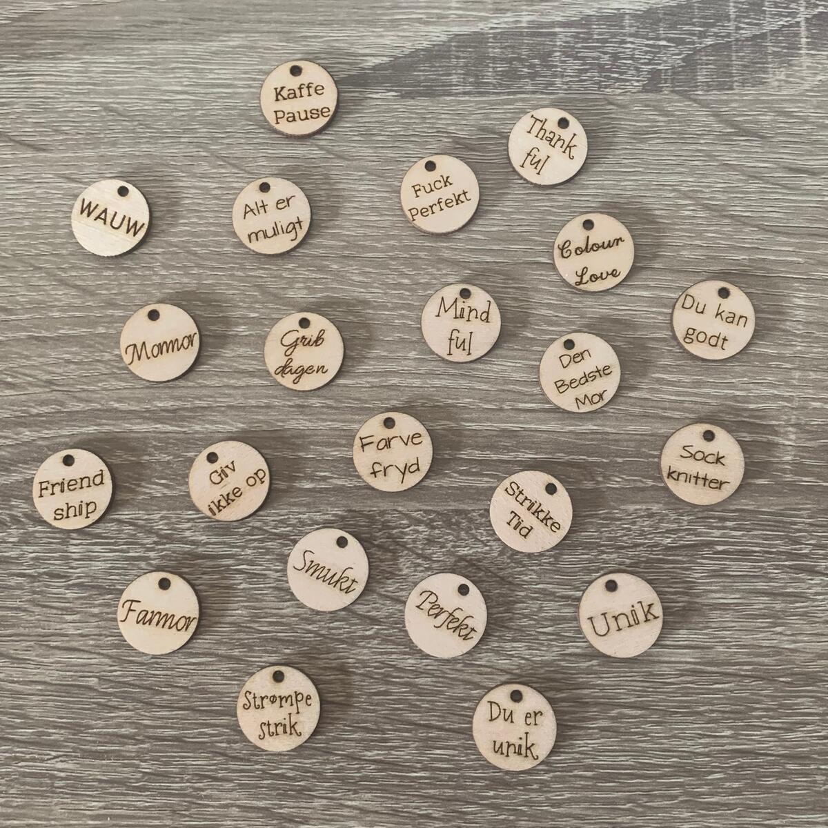 Maskemarkører i træ | Trille garn